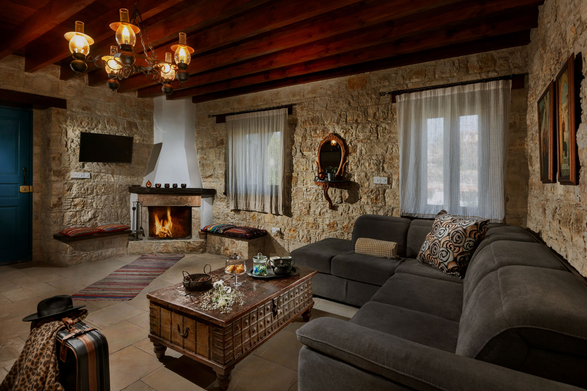 Lithos House - Oinoessa Traditional Boutique - Hotel Guest Houses